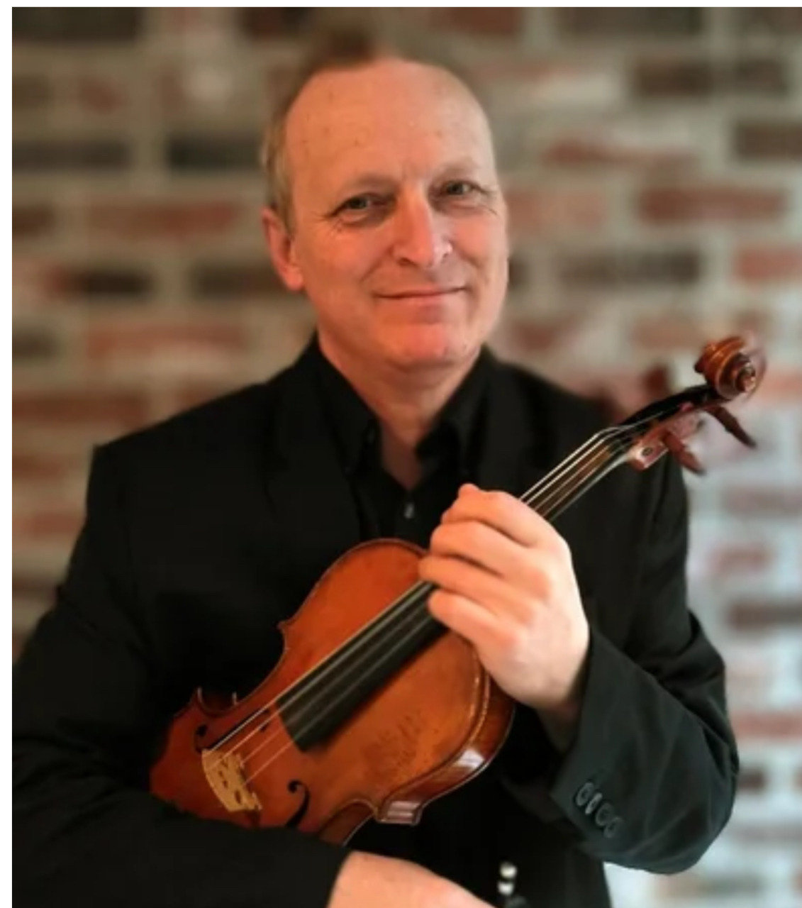 Neil Bacon | Rolland